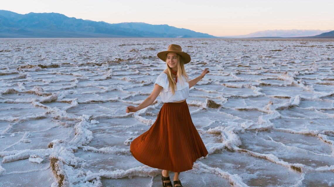 California Salt Flats Badwater Basin Salt Flats In Death Valley: What