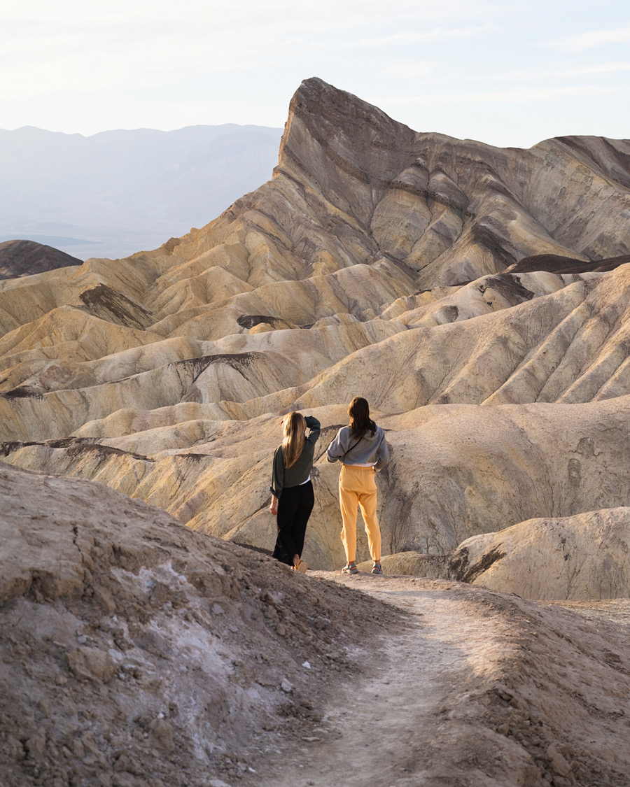 6 Must-See Death Valley Locations: Ultimate Guide - Miss Rover
